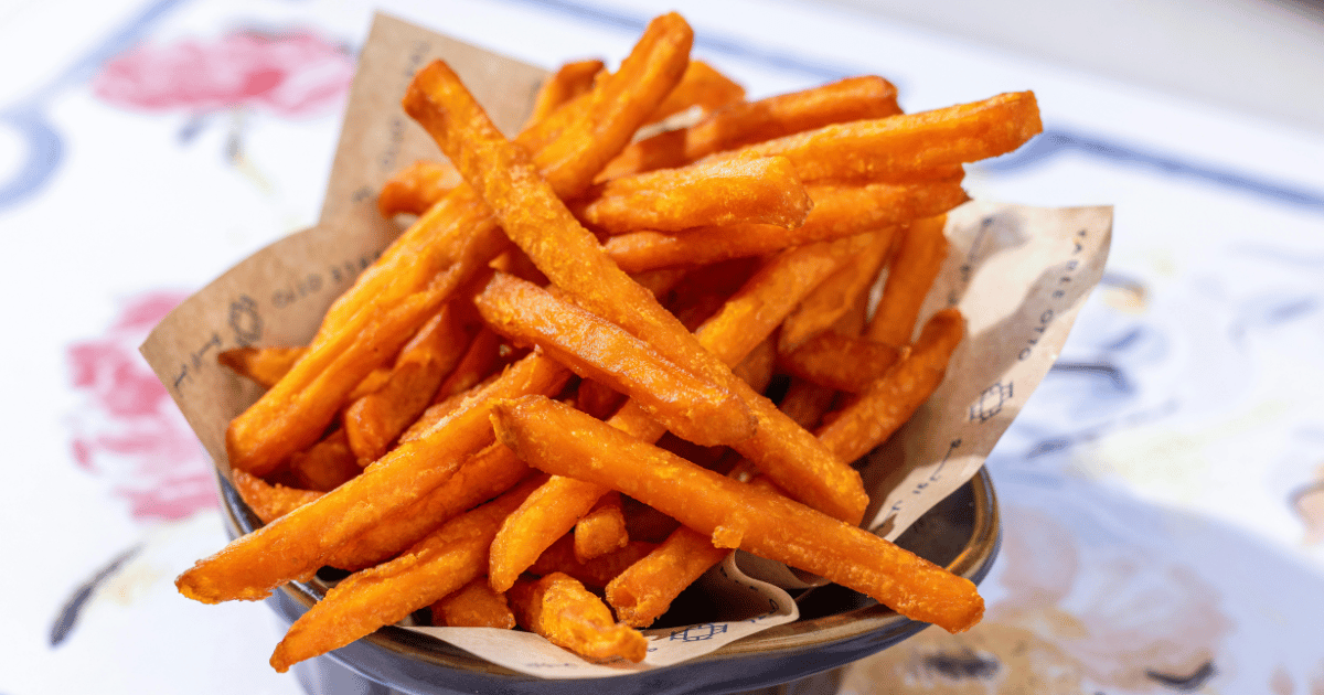 絶品！簡単さつまいもスティック：人気レシピでほくほくおやつ